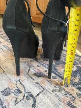 Steve Madden | Shoes | Steve Madden Black Suede Peeptoe Platform Pumps ...